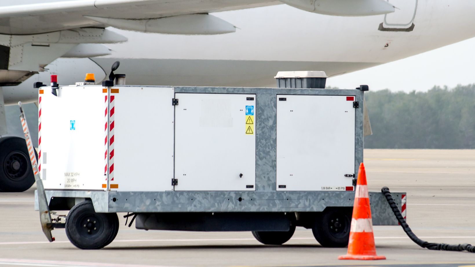 Engineering Exchange: Ground Power Unit Innovations in Aerospace - www ...